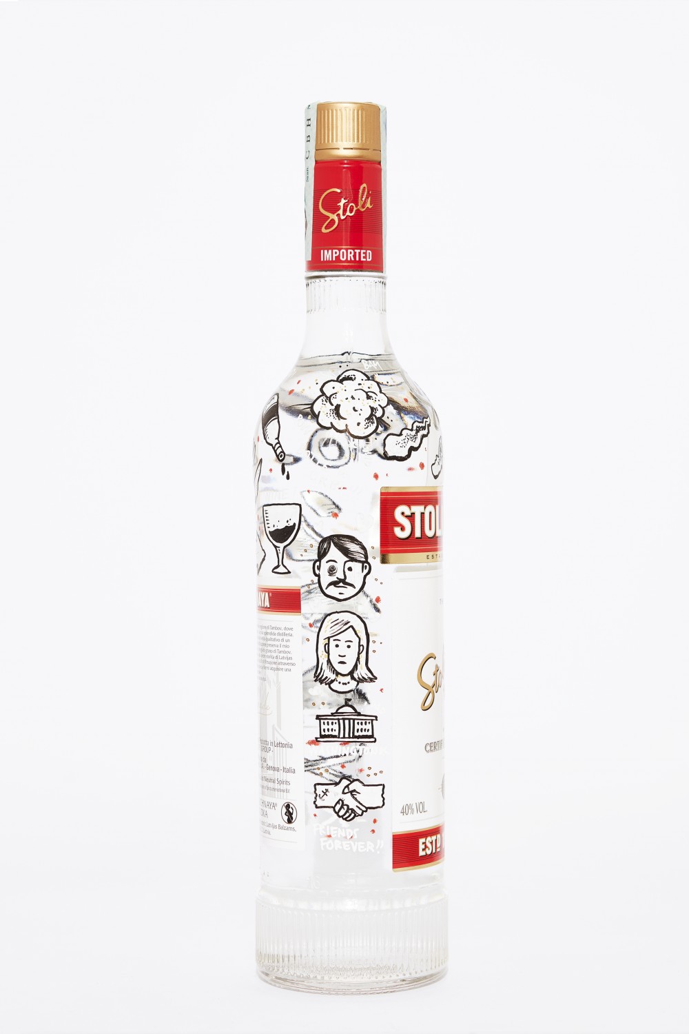 Stoli® Vodka presenta ‘Message ON a bottle’ - Polkadot